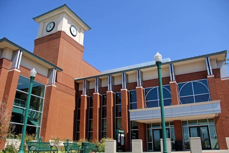 Sebastian County Court House | Arkansas Glass and Mirror